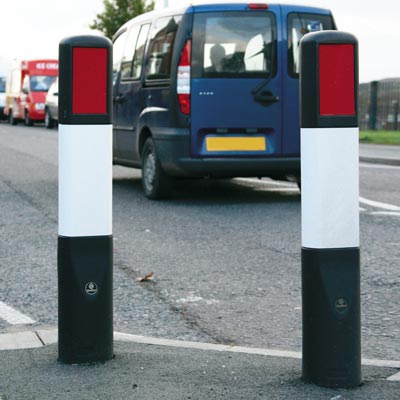 Hazardmaster™ Marker Post by Glasdon