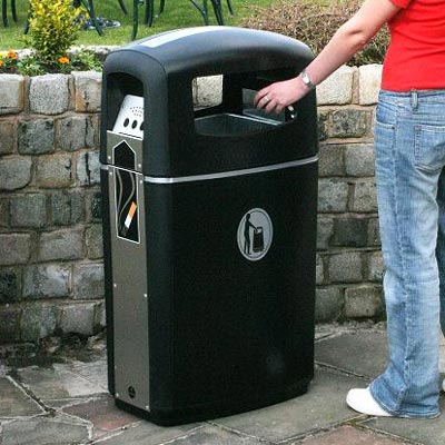 Integro™ Cigarette/Litter Bin by Glasdon